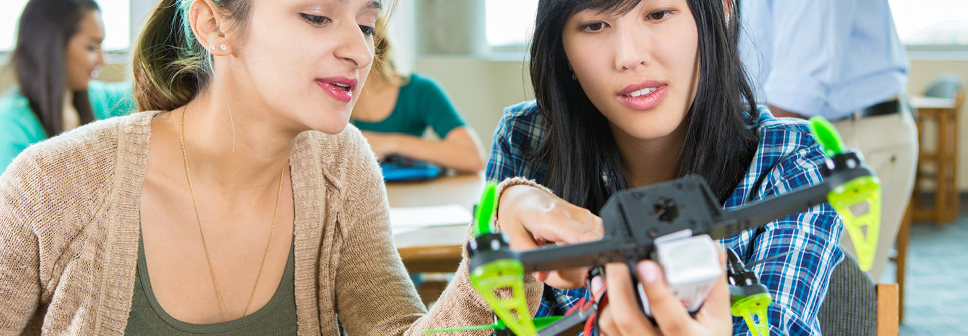 3 Ways to Get More Young Women Interested in STEM | EdTech Magazine